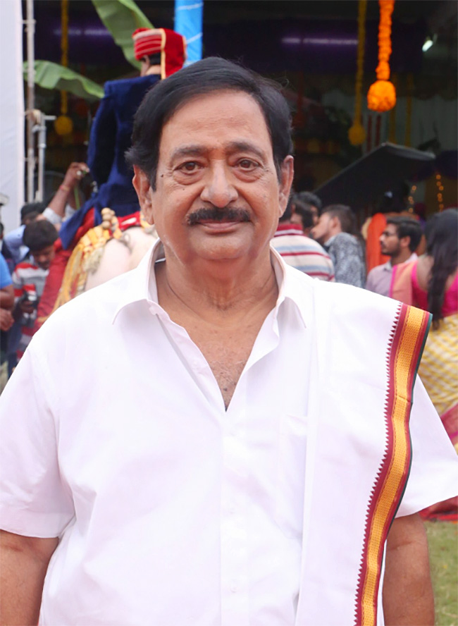 Chandra Mohan Photos: ప్రముఖ నటుడు చంద్రమోహన్‌ (ఫొటోలు) | Senior Actor Chandra Mohan Old Photos ...